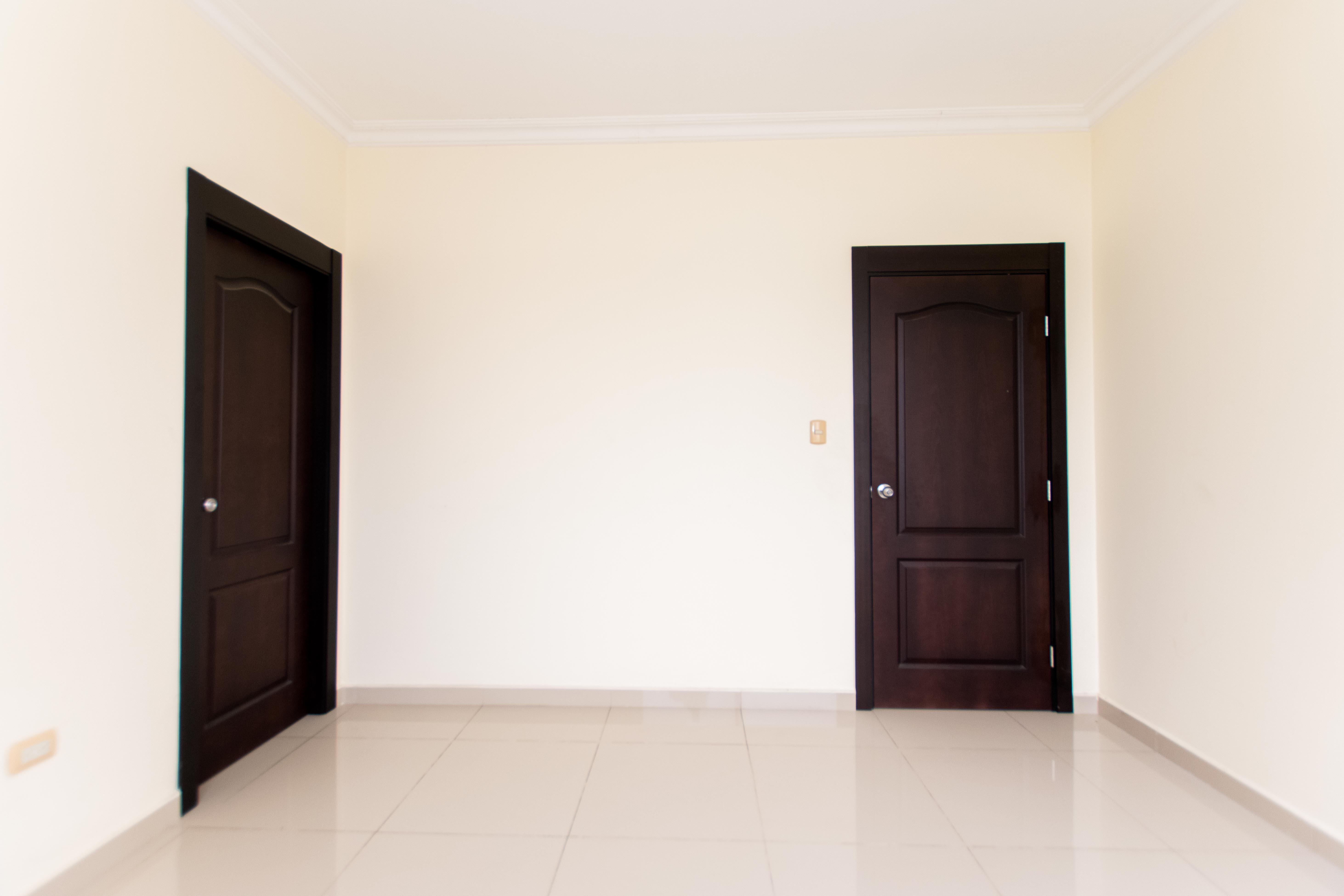 Departamento en venta, Urb. El Condado de Vicolinci, Cond. Sonia Maria ...