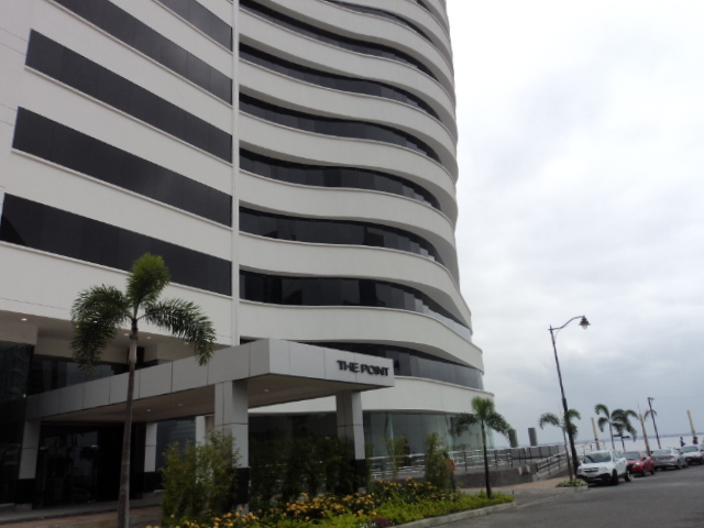 Oficina en alquiler en The Point, Guayaquil | GeoBienes