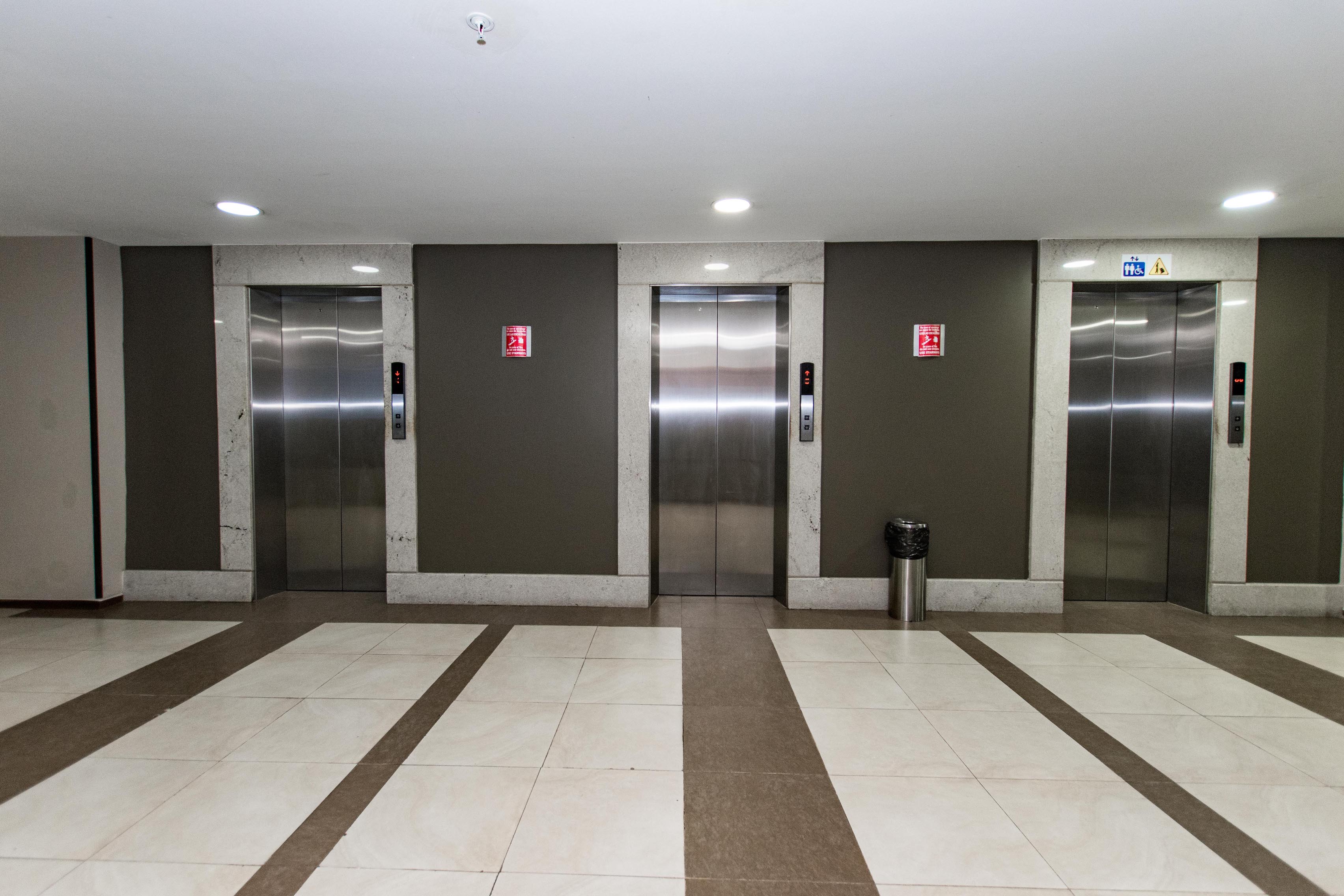 Oficina en alquiler ubicada en el Edificio Trade Building | GeoBienes