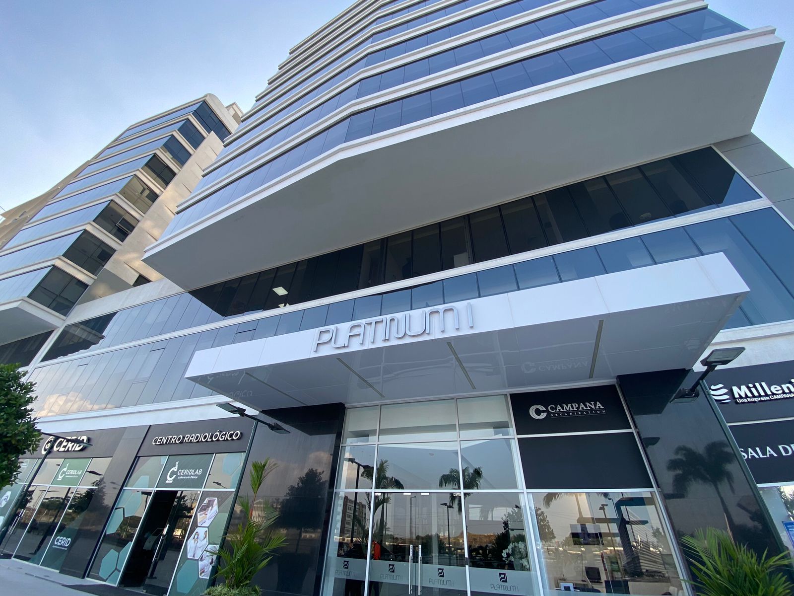 Oficina en venta en Edificio Platinum Business Center | GeoBienes