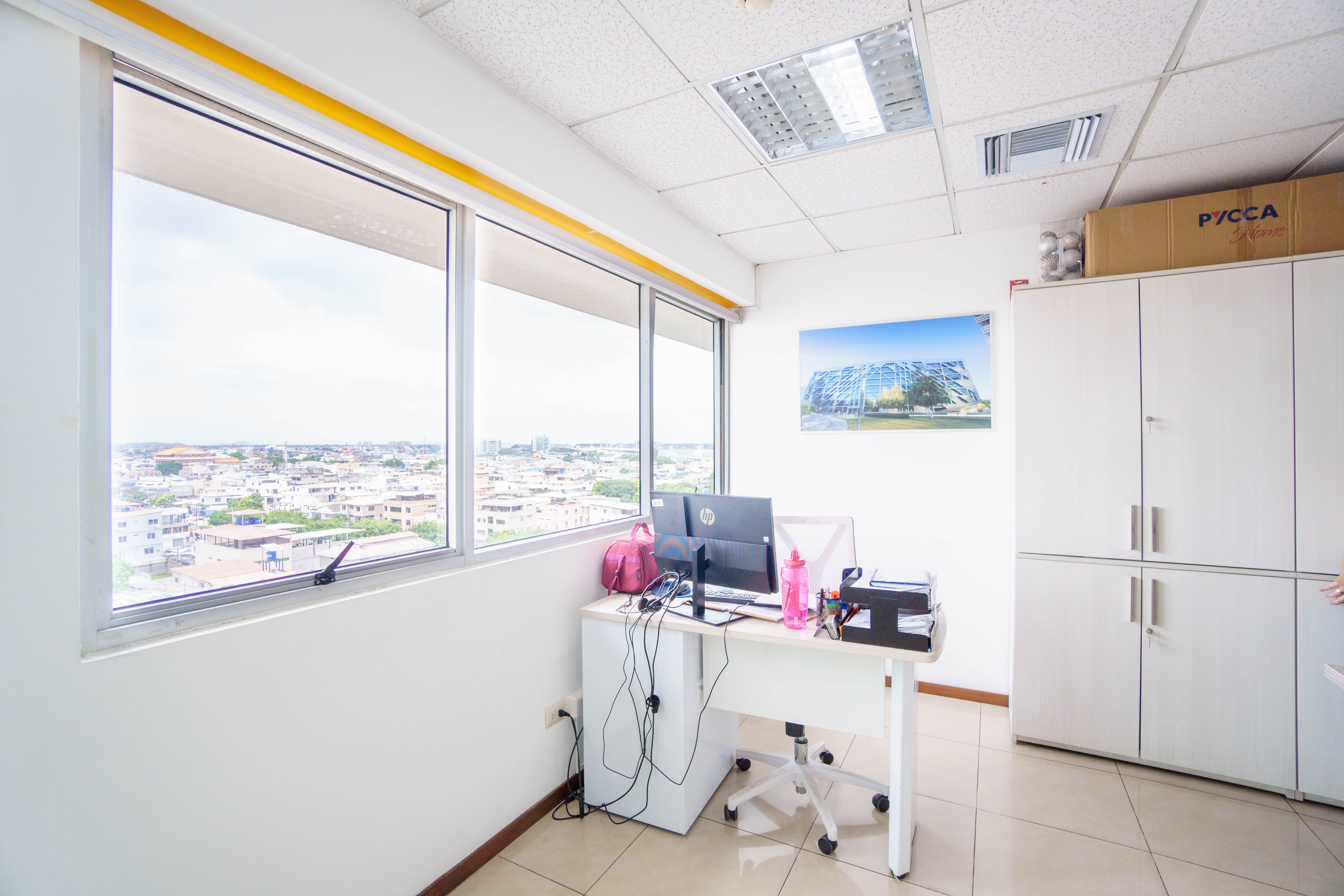 Oficina en venta ubicada en el Edificio Trade Building | GeoBienes