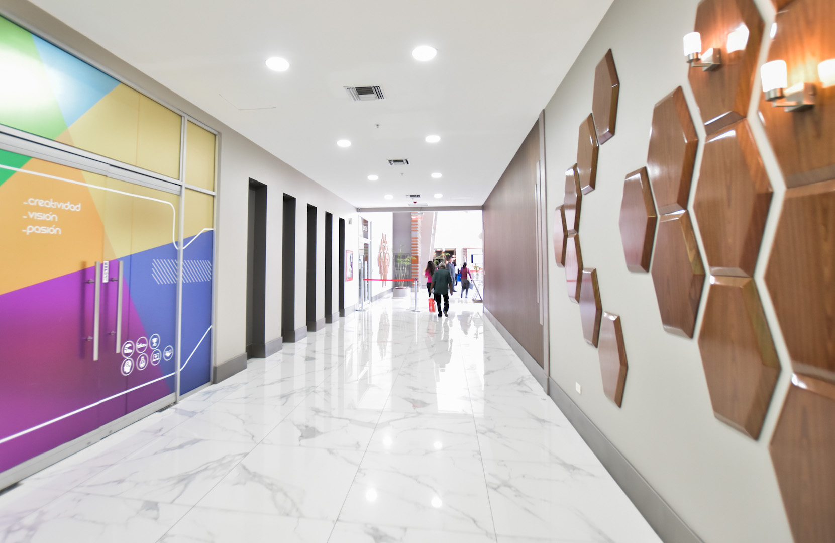 Oficina en venta ubicada en el Edificio Trade Building | GeoBienes