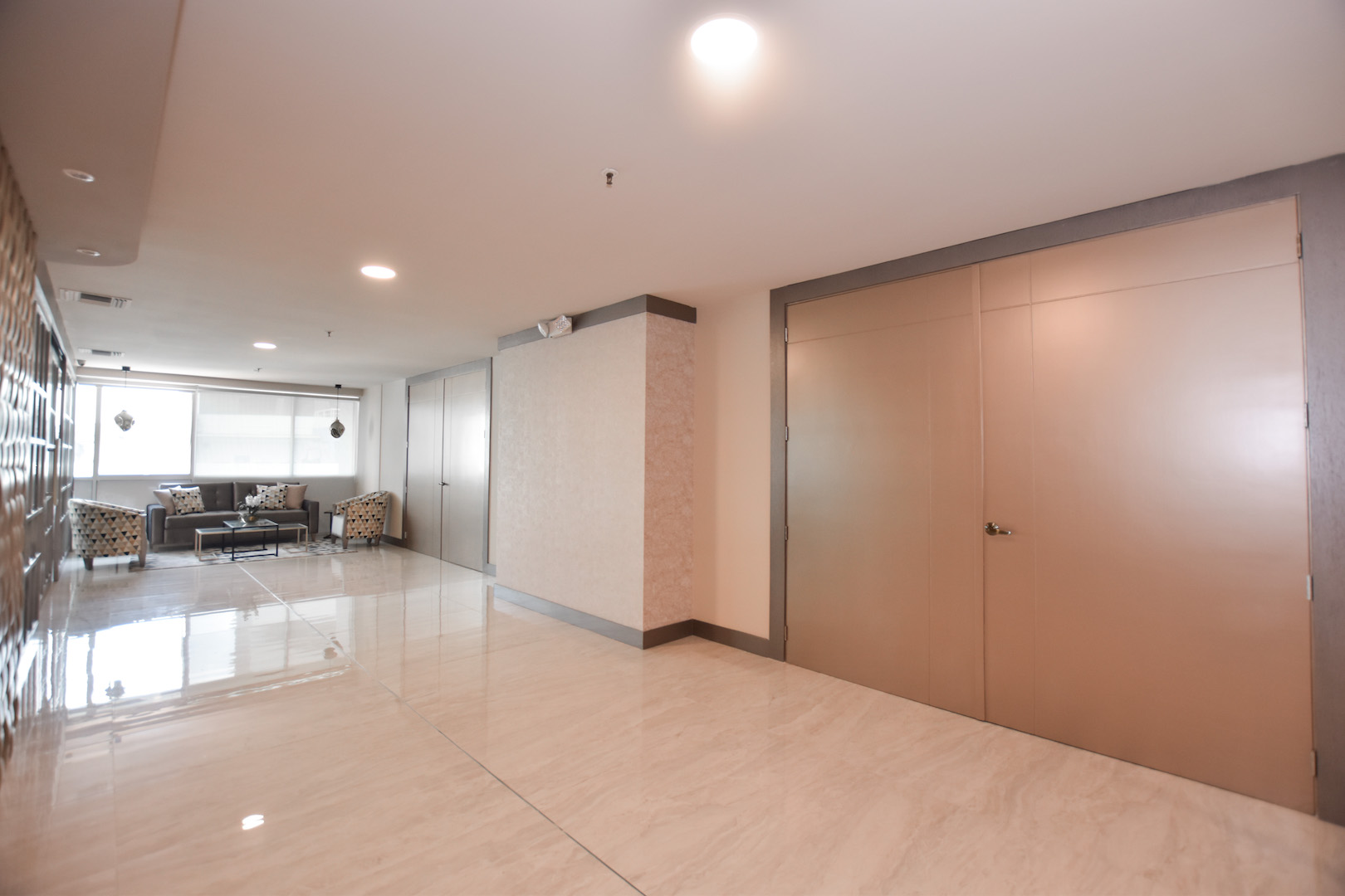 Oficina en venta ubicada en el Edificio Trade Building | GeoBienes