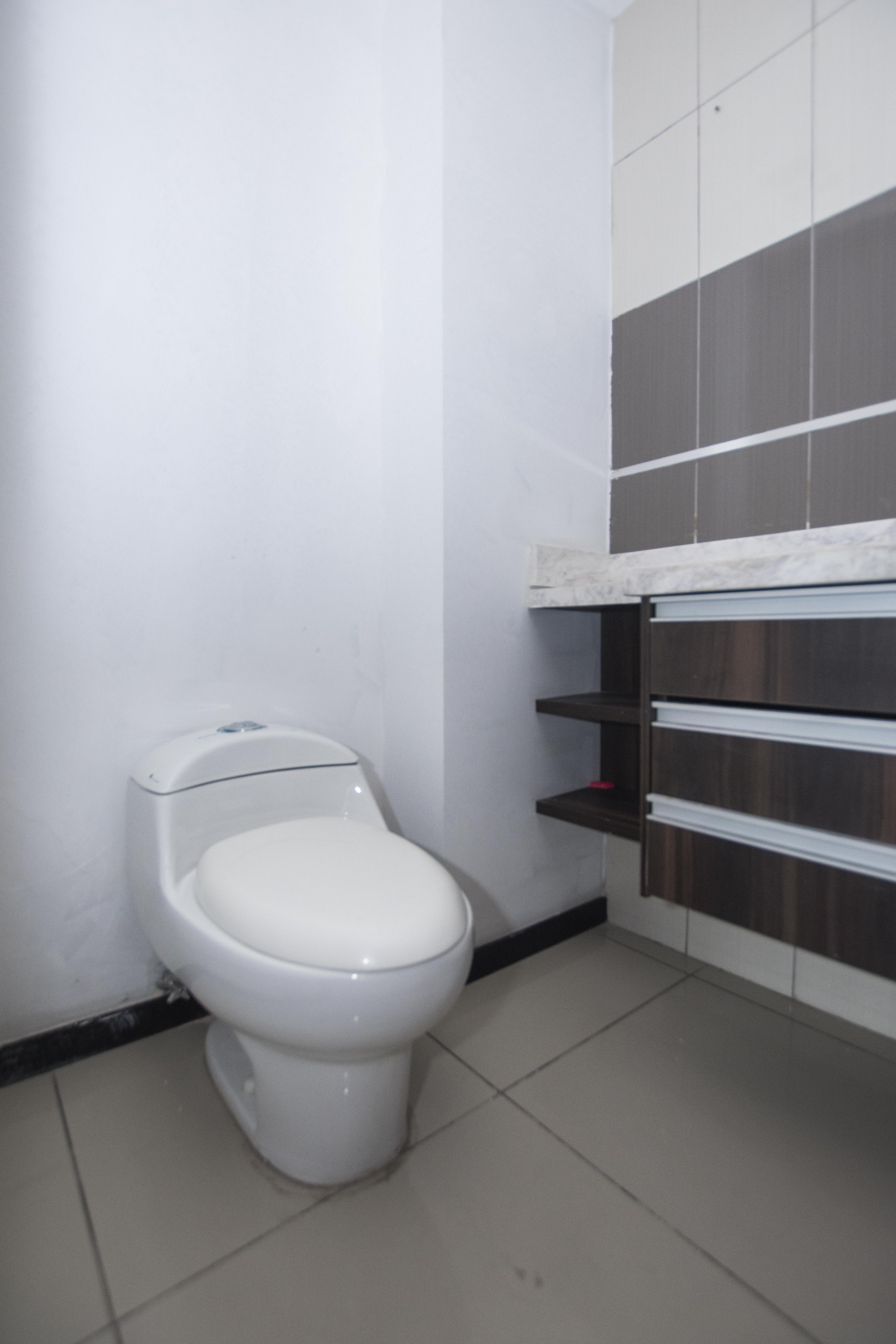 Oficina en venta ubicada en el Edificio XIMA, Samborondón | GeoBienes